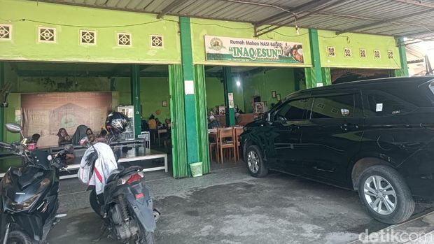 Delicious Rice Racing Puyung Inaq Esun Lomboks Legendary Culinary Since 1970
