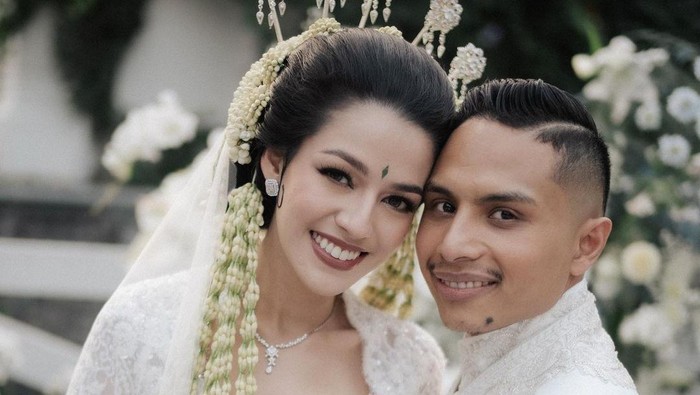 Dinikahi Khalid Atamimi, Susan Sameh: Orang yang Aku Tunggu Akhirnya Bertemu