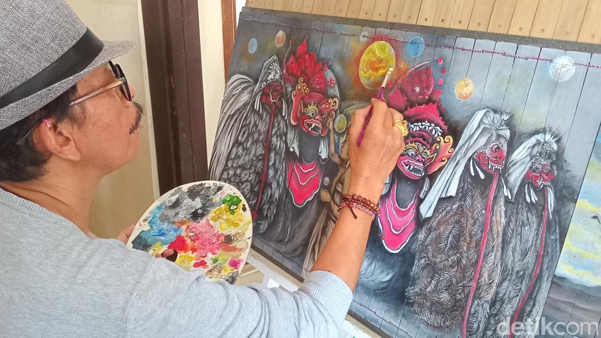Melihat Lukisan Daun Lontar Karya I Made Astara, Pertama di Bali