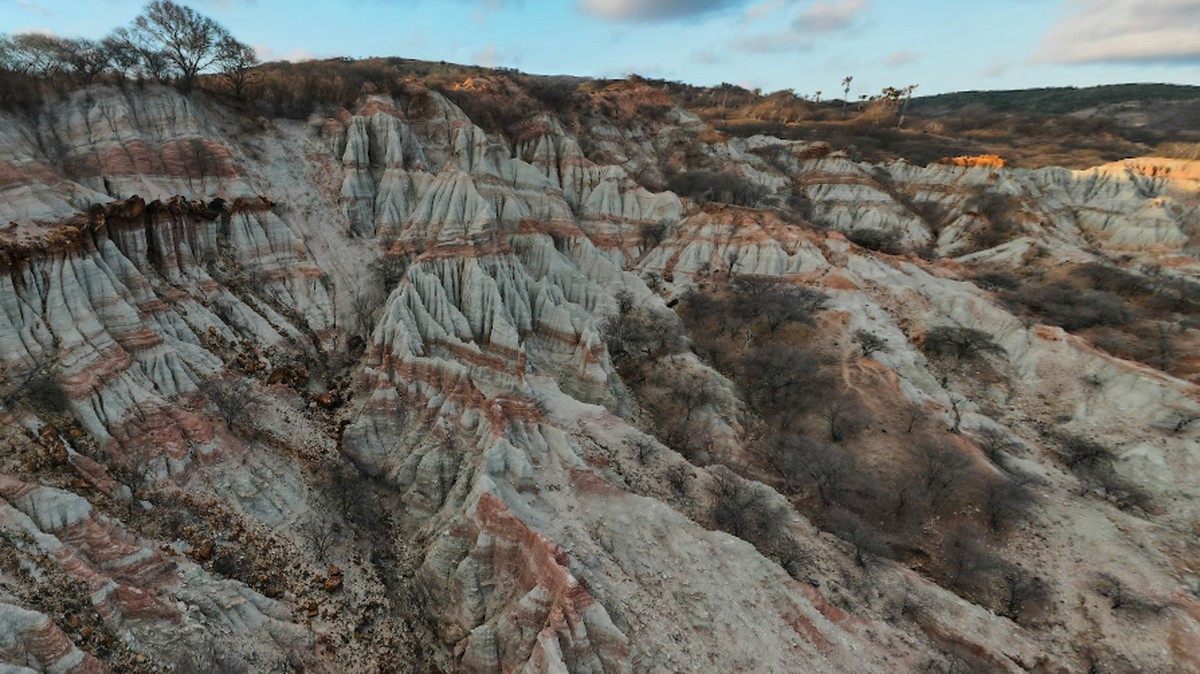 Wisata Kelabba Madja di Sabu Raijua NTT, Tebing Batu yang Mempesona