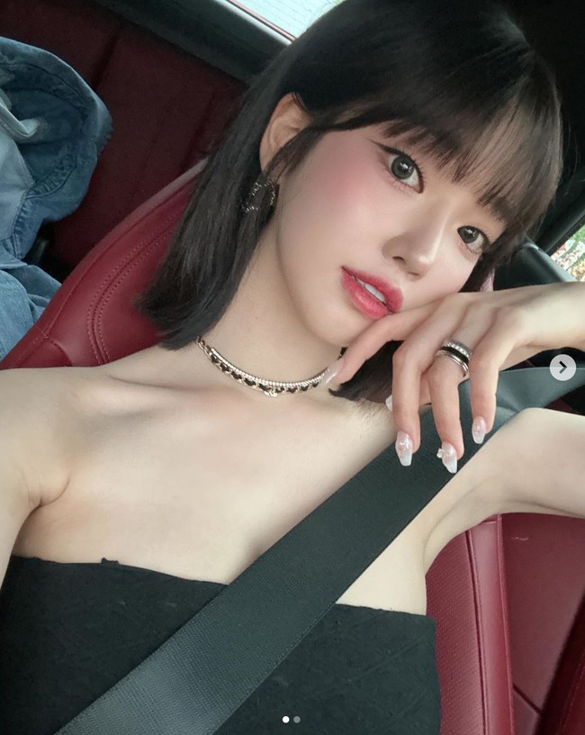 8 Foto Juice Seyeon, BJ Seksi Makan Bareng Bos HYBE, Siap Tuntut Haters