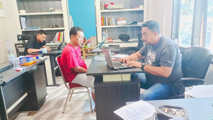 1 Nakhoda Kapal Tugboat yang Tabrak Jembatan Lalan hingga Ambruk Jadi ... 1 Nakhoda Kapal Tugboat yang Tabrak Jembatan Lalan hingga Ambruk Jadi ...