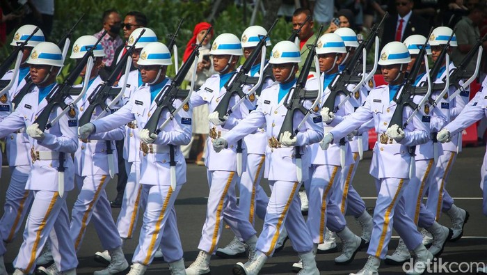 Momen Wapres Ma'aruf Amin Hadiri Upacara HUT RI di Istana Merdeka