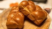 7 Resep Roti Sobek Buatan Sendiri di Rumah, Enak dan Anti Gagal!