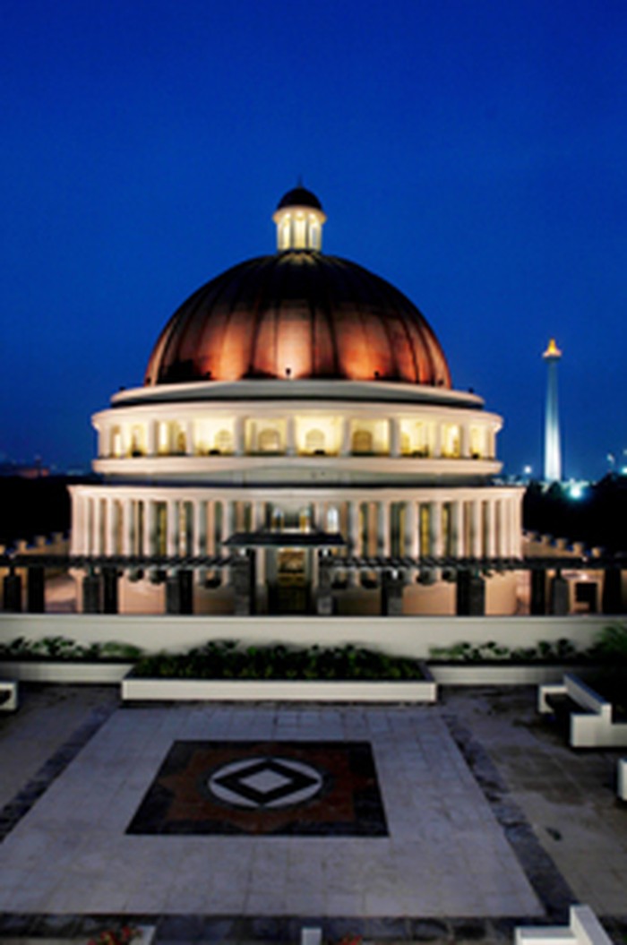 Mengenal Gedung MK dengan 9 Pilar yang Ramah Lingkungan