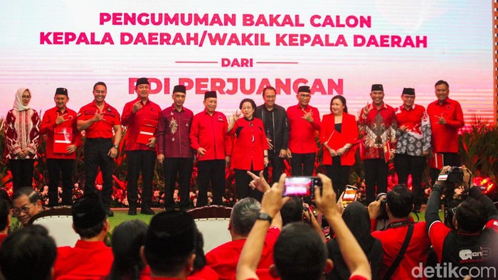 Didukung PDIP di Pilgub, Airin-Ade dan Andika-Hendi Salam Metal