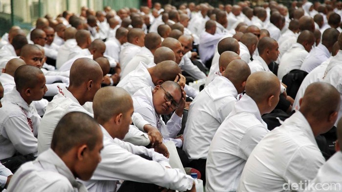 Melihat Ribuan Mahasiswa Baru Jalani Ospek di UNJ