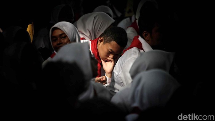 Melihat Ribuan Mahasiswa Baru Jalani Ospek di UNJ