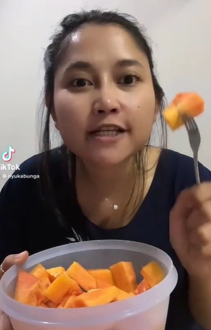 Riyuka Bunga Ungkap Menu Diet Andalan hingga Momen Jajan di Eropa