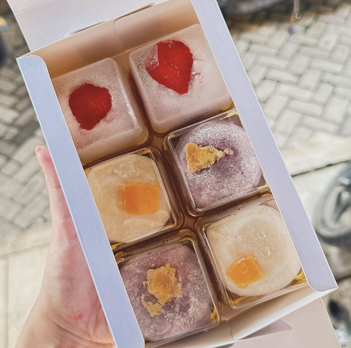 Legit Kenyal! 20 Mochi Daifuku Ada di Sini