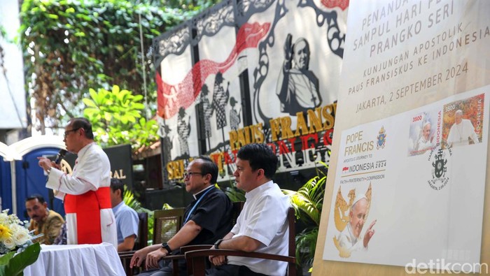 Ini Prangko Khusus Kunjungan Paus Fransiskus ke Indonesia