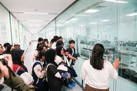 Mahasiswa dari 7 Universitas Lihat Langsung Proses Perakitan HP OPPO