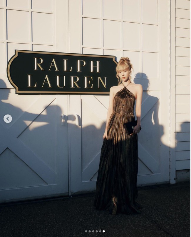 7 Gaya Winter aespa, Cantik Elegan Bak Peri di Fashion Show Ralph Lauren