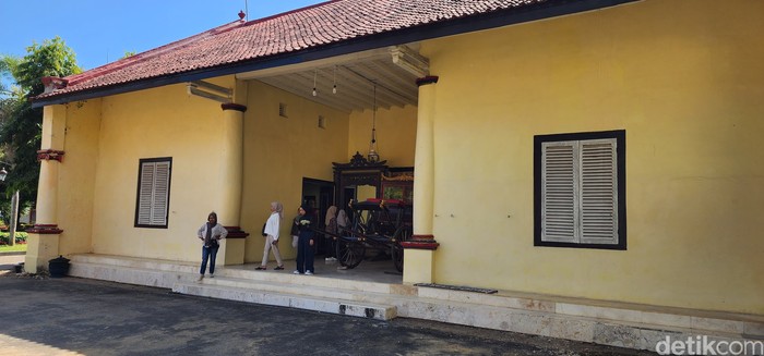 Kesempatan Istimewa, Masuk ke Keraton Sumenep yang Eksklusif