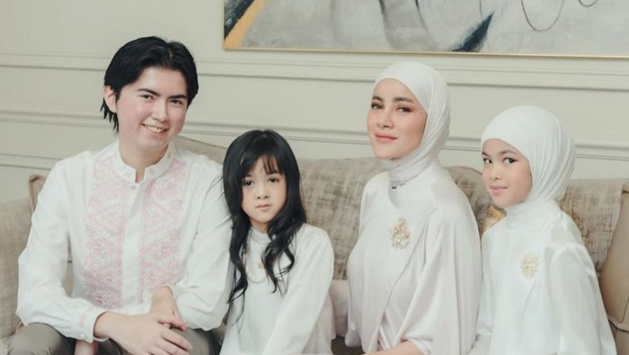 Potret Sean Mikael Mantan Pacar Lolly yang Kini Sudah Punya Kekasih Baru