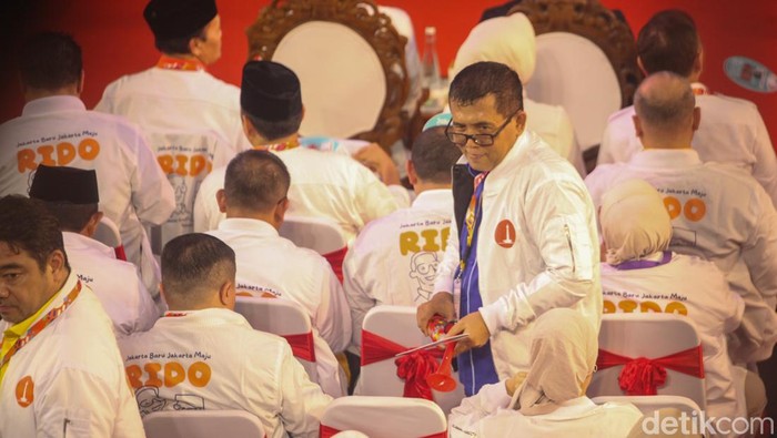 Suasana Jelang Pengundian Nomor Urut Pilgub Jakarta 2024