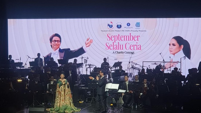 Potret Kemeriahan Konser Amal Beasiswa 'September Selalu Ceria' IPB University