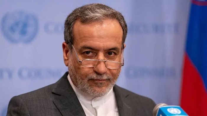 Timur Tengah Panas, Menlu Iran Bertemu Petinggi Houthi Timur Tengah Panas, Menlu Iran Bertemu Petinggi Houthi