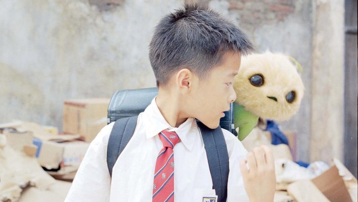 Sinopsis Film CJ7, Kisah Persahabatan Anak Kesepian dan Alien Lucu Sinopsis Film CJ7, Kisah Persahabatan Anak Kesepian dan Alien Lucu