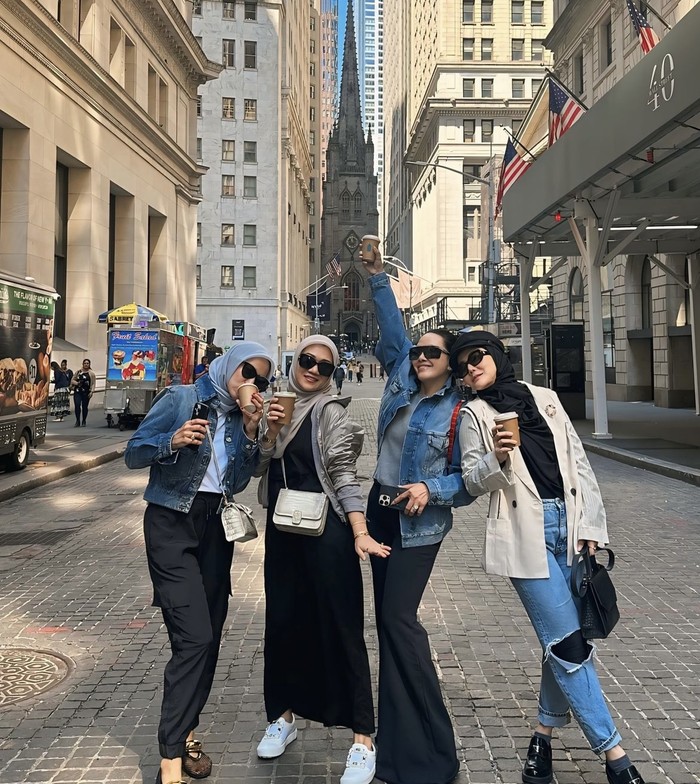 Marissya Icha Asyik Makan dan Ngeteh di New York hingga Prancis