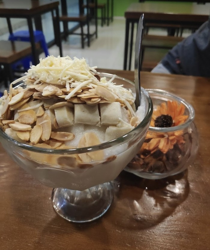 Pencinta Durian, Es Durian yang Harum Legit Ada di 20 Tempat Ini!