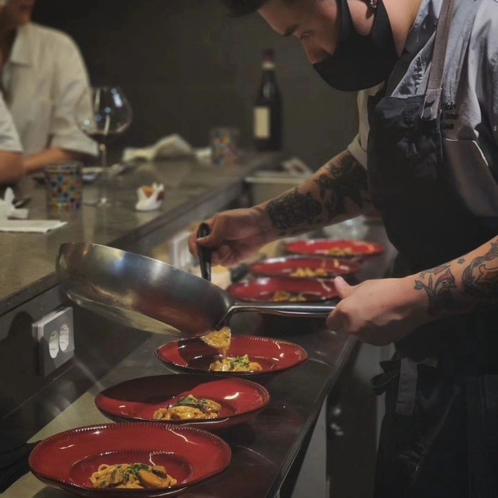 10 Potret Chef Napoli Matfia, Pemenang Culinary Class Wars 2024
