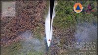 Helikopter Water Bombing Masih Padamkan Karhutla di Gelumbang, Muara Enim