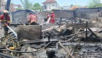 Bangunan Semi Permanen di Denpasar Terbakar gegara Kompor Gas Meledak