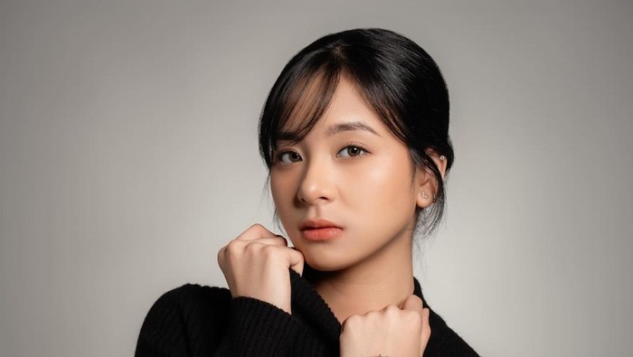 Pandangan Zee Asadel Soal Nikah Muda