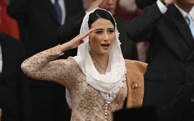 Gaya Pelantikan Dyah Roro Esti, Wanita Termuda yang Jadi Wamendag