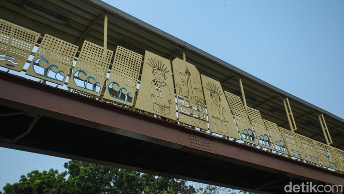 Ada Ornamen Ondel-ondel di JPO Cideng