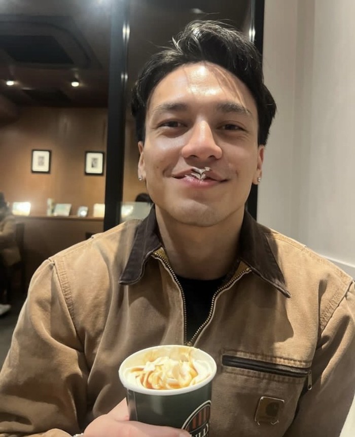 Keren! Gaya Kuliner Jefri Nichol di Jakarta hingga Jepang