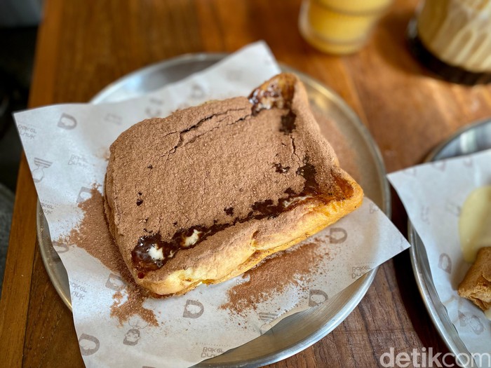 Ini Suasana Pasar Cihapit yang Kini Disesaki Gerai Kuliner