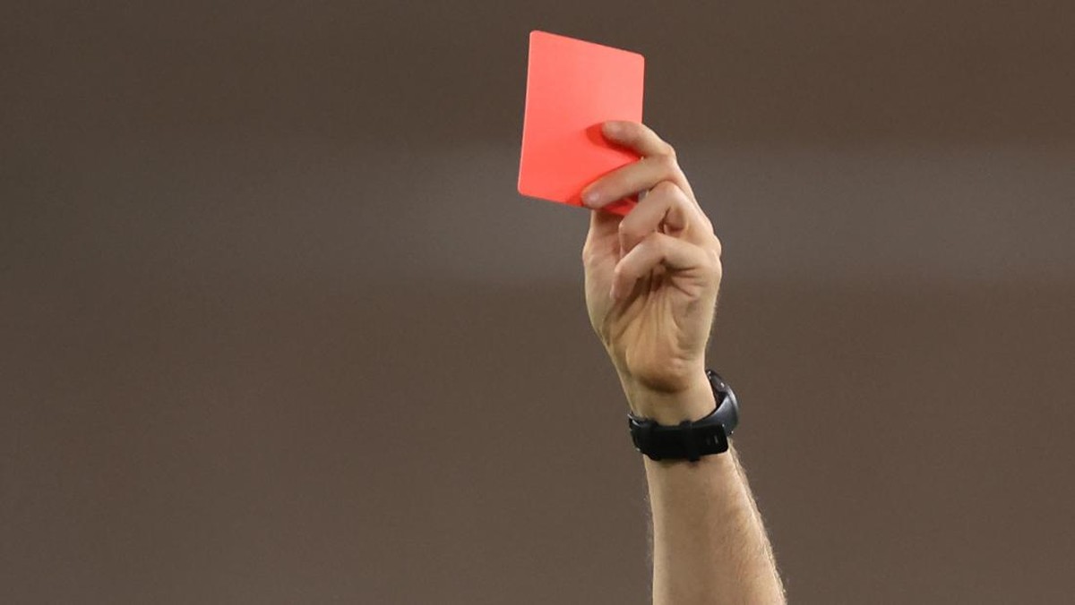 Kartu Merah 'Aneh' di Serie A Italia