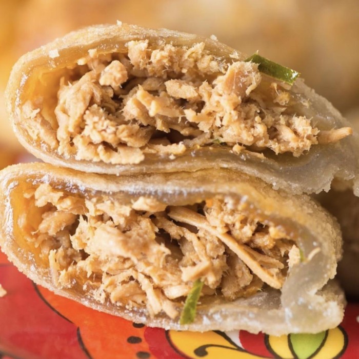 Kenyal Mantap! 20 Cireng Isi Ayam Suwir Ada di Sini