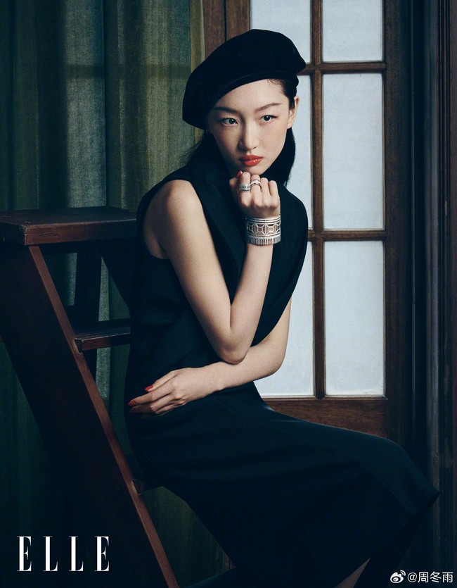 8 Foto Zhou Dongyu, Aktris China Berbayaran Tertinggi Kalahkan Dilraba Dilmurat