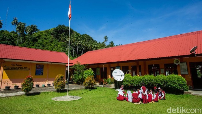 Potret Gunawan, Siswa SDN Lembah Rewak yang Jago Bercerita