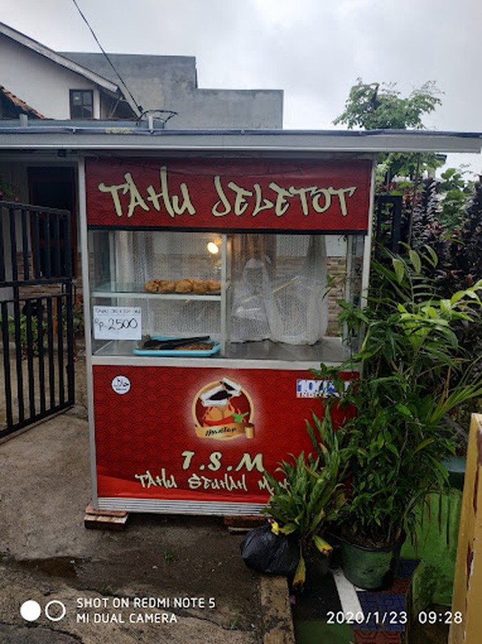 Gurih Pedas! 20 Tahu Jeletot Rp 2.500 Ada di Tempat Ini