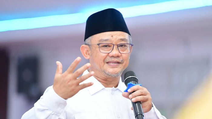 Mendikdasmen Sebut Rencana Semua Guru Tersertifikasi 2026: Negara Punya ... Mendikdasmen Sebut Rencana Semua Guru Tersertifikasi 2026: Negara Punya ...