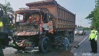 2 Truk Tabrakan di Ceper Klaten, Sopir Sempat Terjepit