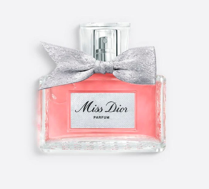 5 Rekomendasi Parfum untuk Pengantin Wanita, Beraroma Bunga yang Elegan