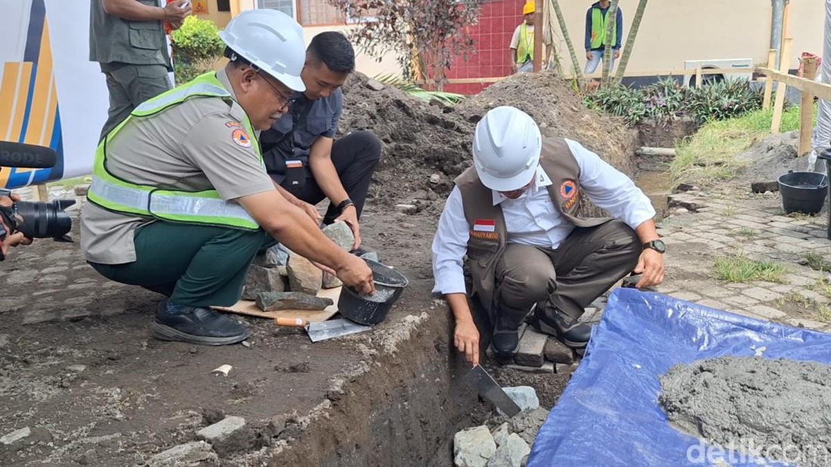 Antisipasi Megathrust, BNPB Bangun Sirene-64 Pusdalops di Indonesia