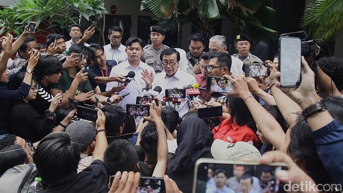 Potret Yasonna Laoly Diperiksa KPK Terkait Harun Masiku