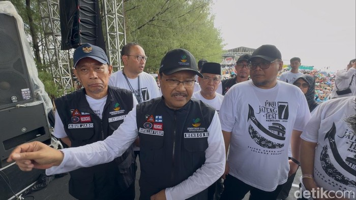 Mensos Gus Ipul Targetkan 50 Ribu KPM Jateng Graduasi ke Pemberdayaan Mensos Gus Ipul Targetkan 50 Ribu KPM Jateng Graduasi ke Pemberdayaan