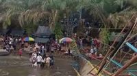 Jembatan Gantung Wisata Sungai Malus Lubuklinggau Putus, Puluhan Orang Terluka