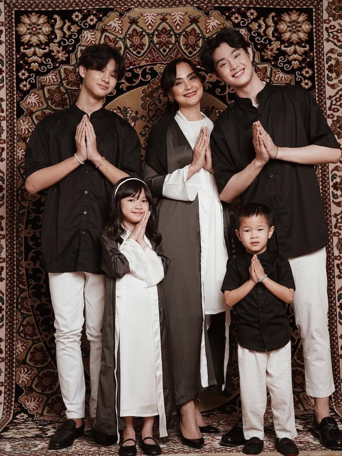 Cuma Gabriel Prince Artis Indonesia di 100 Most Handsome Faces of 2025