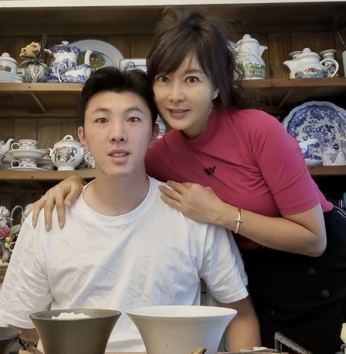 Momen Shin Jae Won, Putra Shin Tae Yong Saat Makan Bareng Keluarga