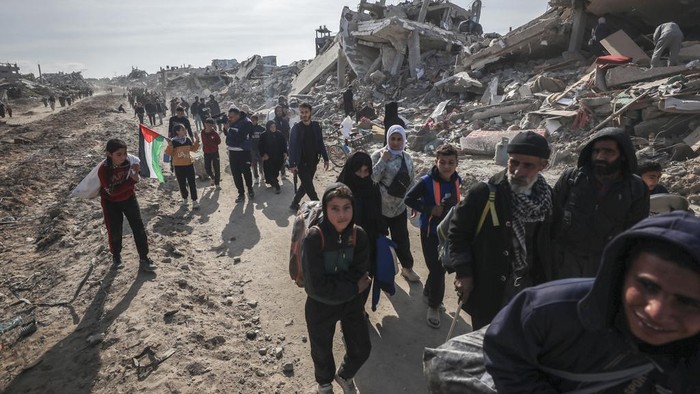 Gencatan Senjata Dimulai, Warga Gaza Pulang ke Reruntuhan Rumah Gencatan Senjata Dimulai, Warga Gaza Pulang ke Reruntuhan Rumah