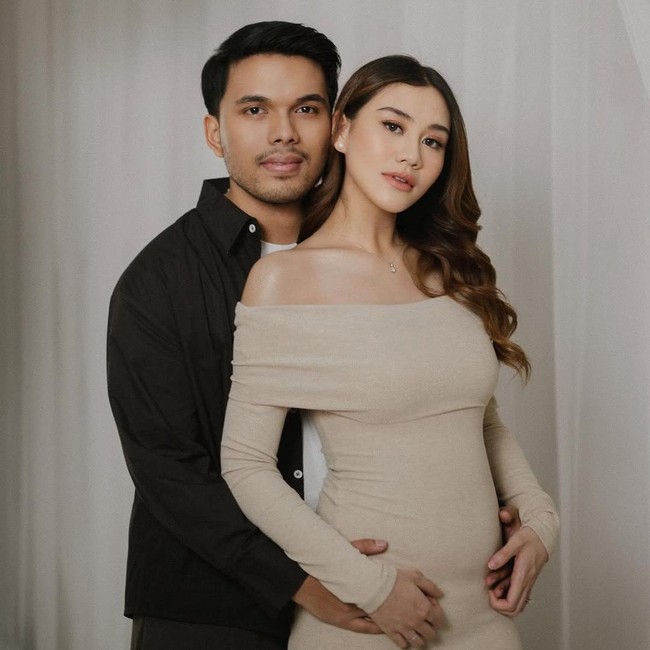 8 Gaya Bella Aprilia Jadi Dewi Kesuburan di Miss Intercontinental 2021