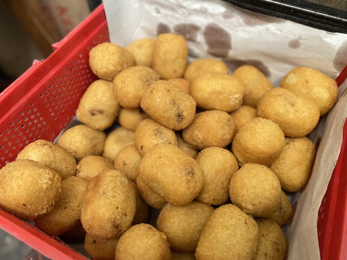 10 Kuliner Legendaris di Jatinegara, Ada Combro hingga Soto Betawi